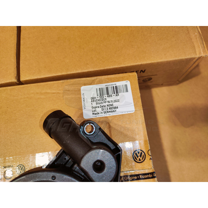 Маслоотделитель AUDI, VAG, VOLKSWAGEN на 25 мбар 06H 103 495 AH